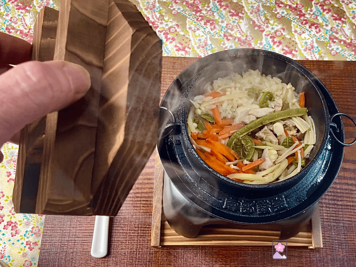 Chicken Vegetable Kamameshi - Mountain Plums