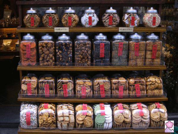 Japanese Snacks 101 — The Salty and Savory Snacks of Japan - Mountain Plums